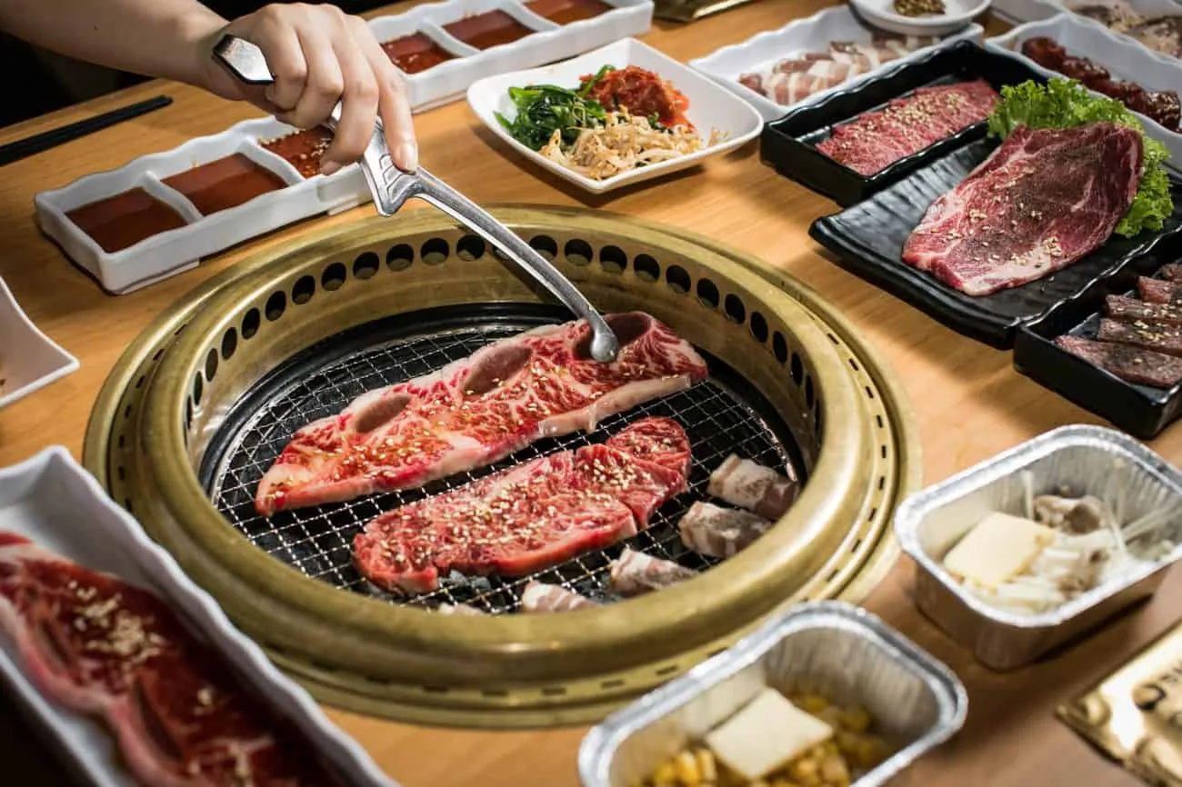 Roll Up Your Sleeves And Grill Your Own Meat At This New Restaurant In ...