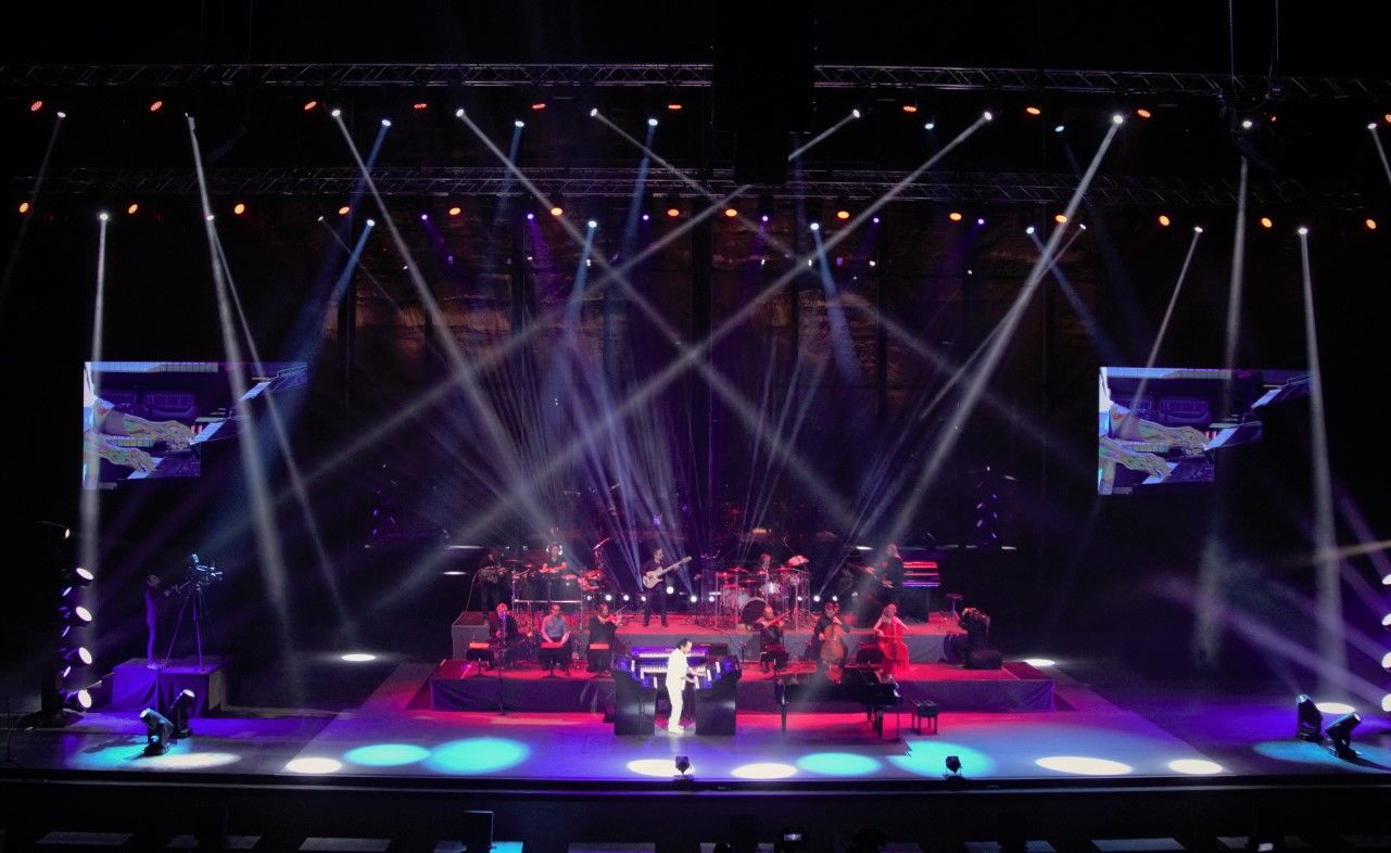 This Legendary Singer Will Take Center Stage In AlUla – Don't Miss Out ...