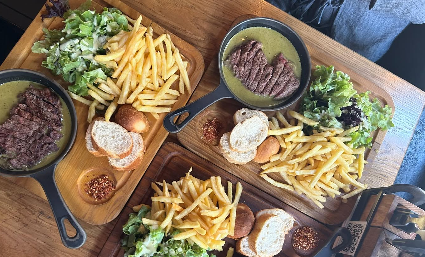 8 Restaurants Serving The Best Steak Frites in Riyadh! » This is Riyadh