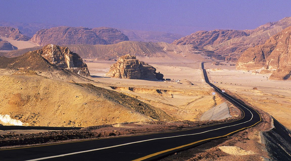 New Era of Travel: Saudi-Egypt Causeway and Rail Plan Ready to Launch ...